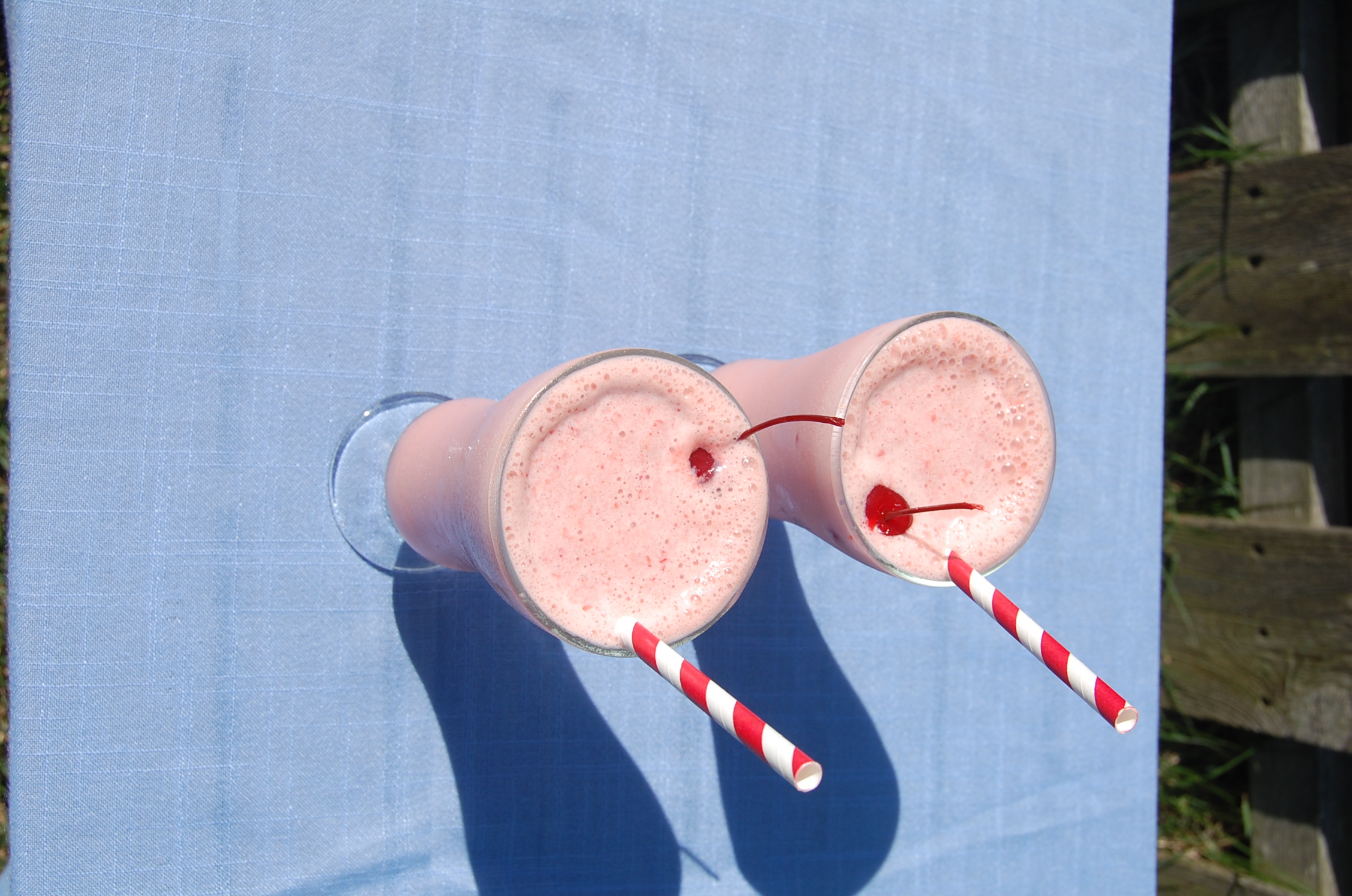 Dr Pepper® Cherry Shakes - Who Needs A Cape?